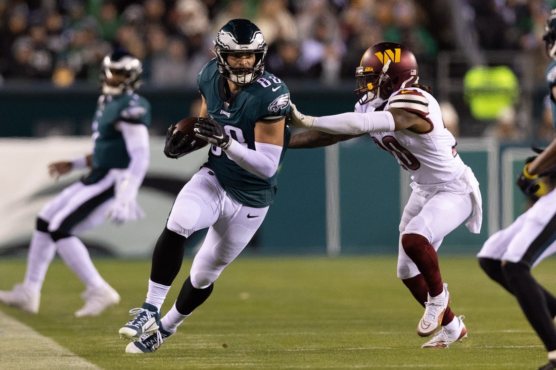 NFL News: Eagles activate TE Dallas Goedert to roster - CWEB
