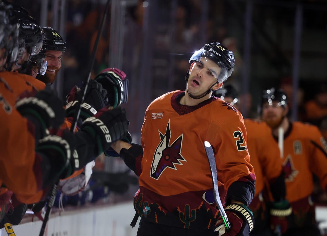 NHL News: Streaking Coyotes take aim at another tough opponent in Tampa ...