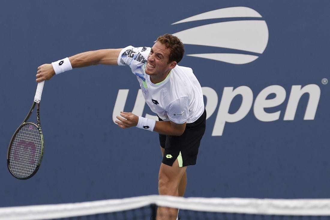 ATP News: Roberto Carballes Baena stuns Holger Rune at U.S. Open - CWEB