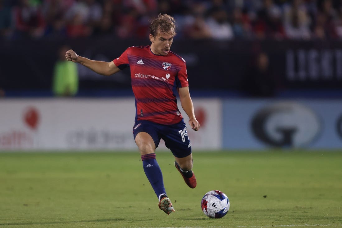 MLS News: FC Dallas M Paxton Pomykal (knee) out for season - CWEB