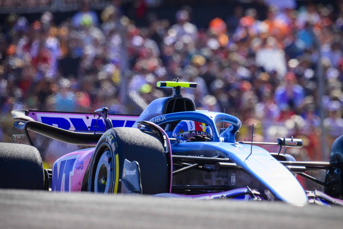 F1 News: Alpine tabs Oliver Oakes as team principal - CWEB